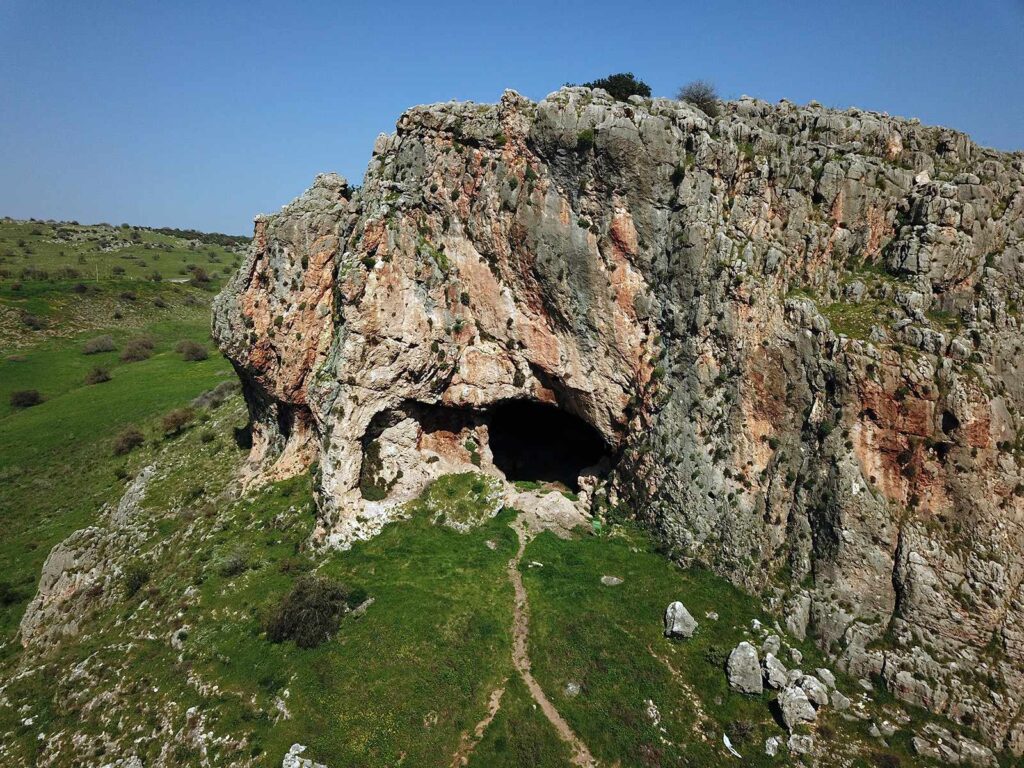 List of Neanderthal Fossil Sites - Dinoera